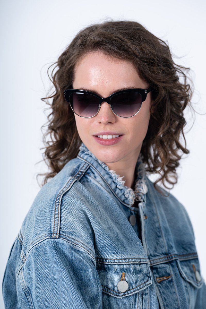 Kits.ca -- Lydia Sun